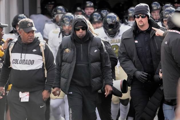 Deion Sanders Keeps CU Prodigy on His Toes as Former Auburn CB Sets ...