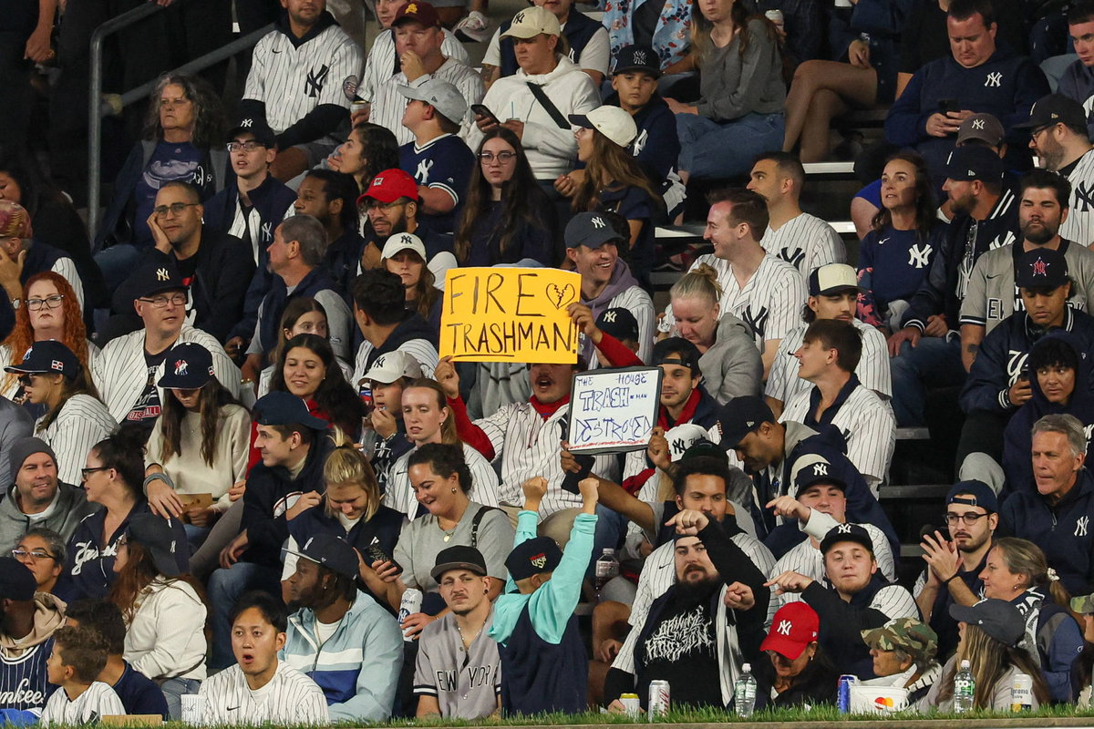 “Weird Flex”: After Horrid 2023, Jealous Yankees Fans Sink to Bizarre ...