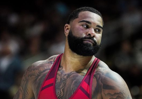 After Ditching Minnesota Gophers Comeback for WWE, Olympic Champion ...