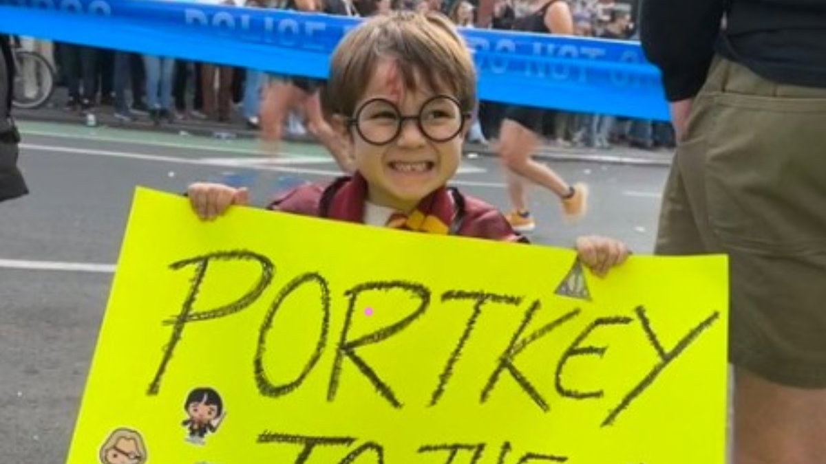 New York City Marathon Gets Its Own Wizard As Adorable Photo of Young ...