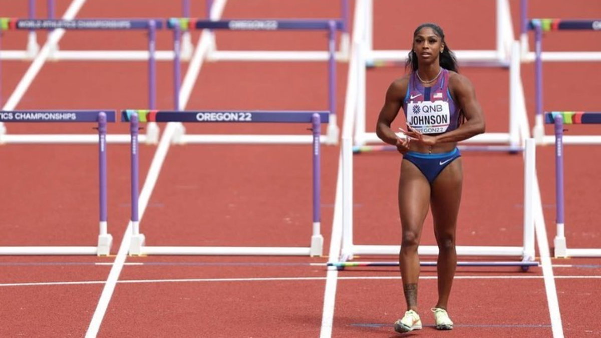 “With No Sponsorships”: Alaysha Johnson Fires Off on “Underdog” Climb ...