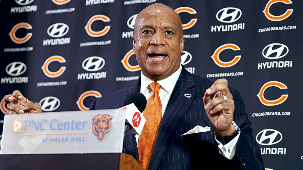Bears Prez Kevin Warren Announces New Stadium in 2028, Moments After ...
