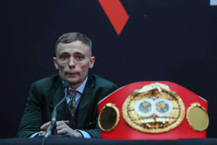 Canelo Alvarez Maintains His Stance on Possible Terence Crawford Fight ...