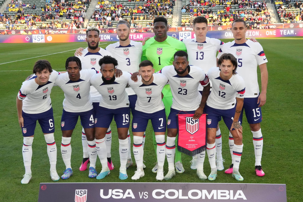 USMNT Legend Disappointed by ‘Boring’ New Men’s and Women’s Soccer Kit ...