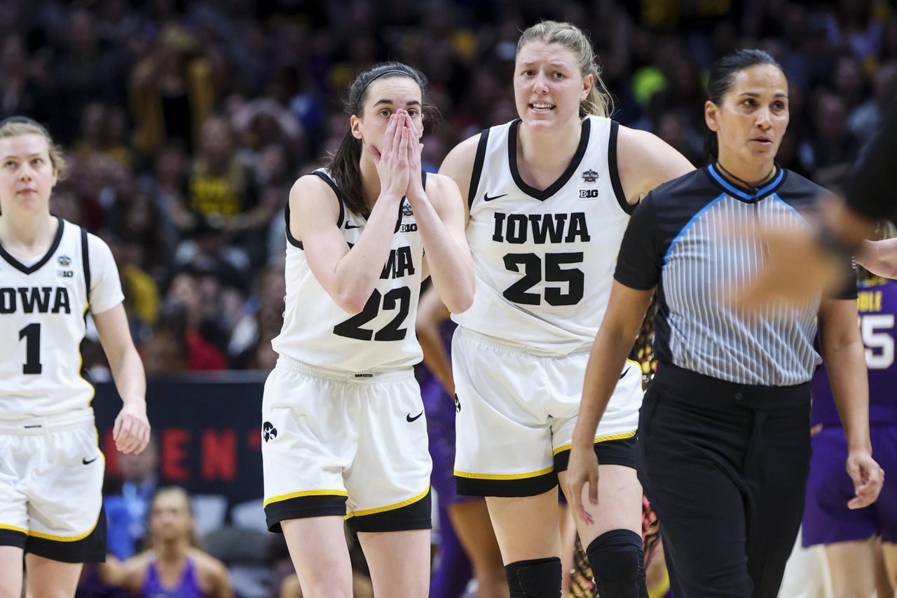 Iowa Star Caitlin Clark Recalls Why Playing With Boys Since Childhood ...