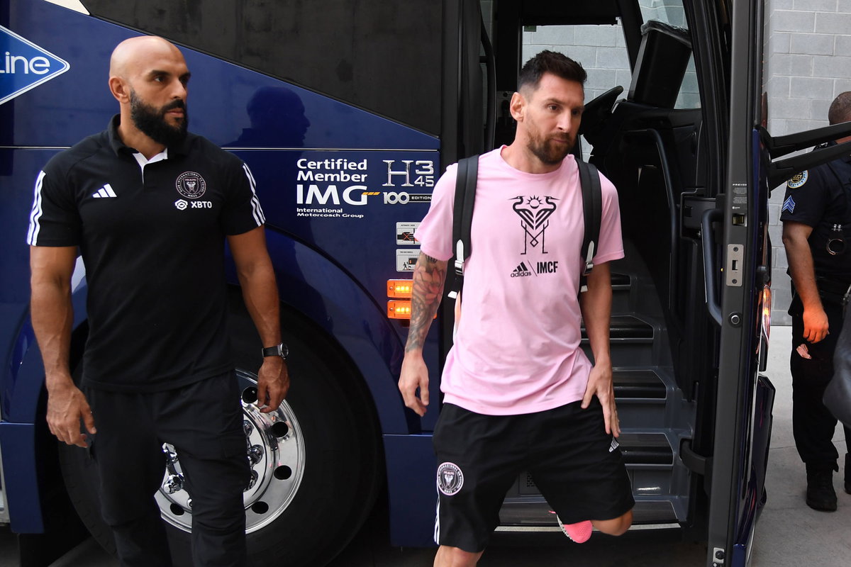 Young Girl Explains Outsmarting Lionel Messi’s Bodyguard Before ...