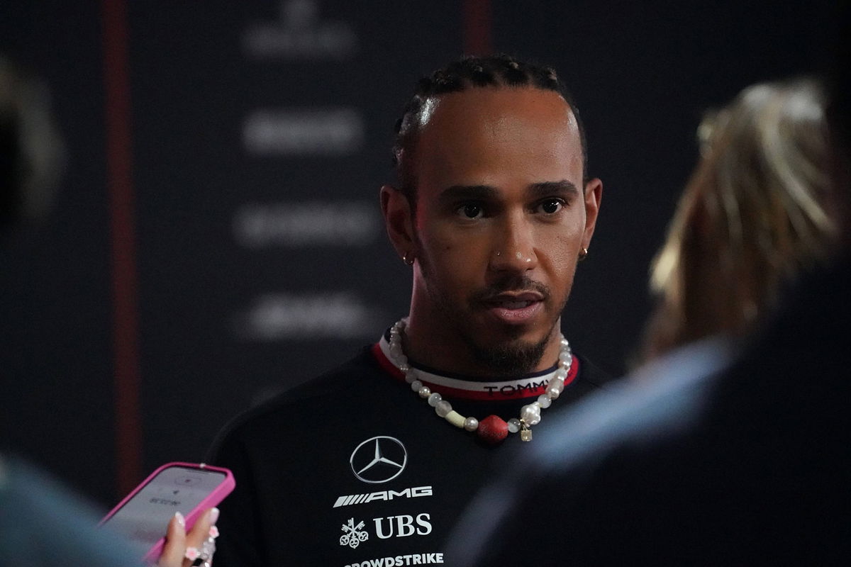 Lewis Hamilton Drops 9-Word Message on Israel-Palestine Conflict to ...