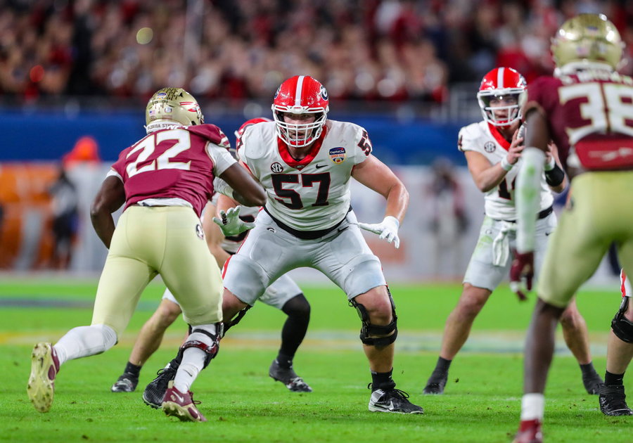 Luke Hubbard's NFL Mock Draft 4.0: Chiefs Trade Up For Pass Rush Help ...