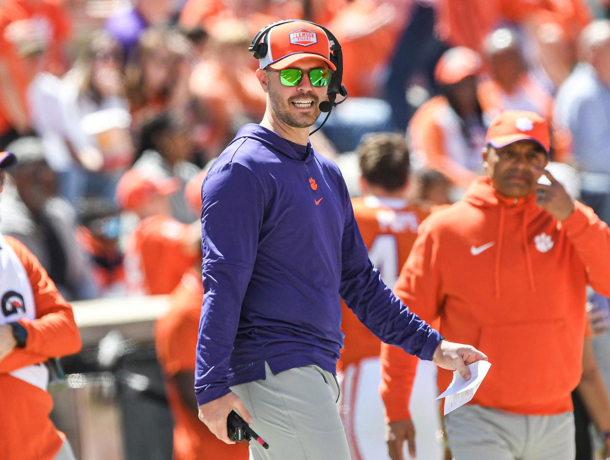 Clemson OC Drops Huge Pinstripe Bowl Injury Update, Talks Joining Ranks ...