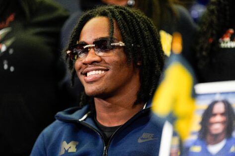 Michigan WR Has Clear Preference in Bryce Underwood vs Mikey Keene QB ...