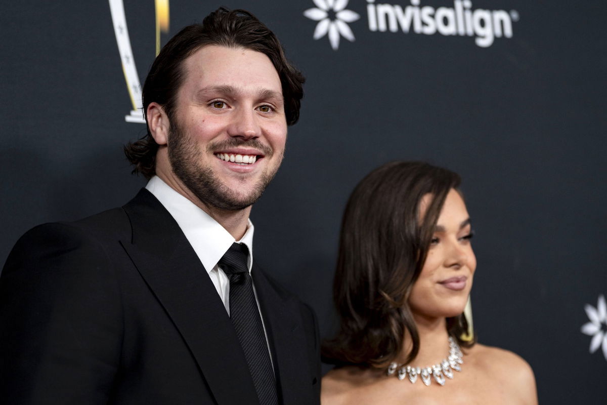 Josh Allen’s Home Divided After Hailee Steinfeld’s Broncos Connection ...