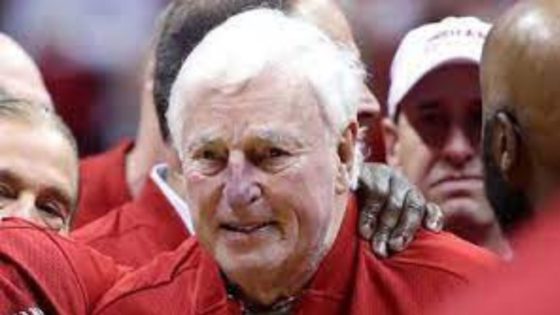 bob knight Archives - EssentiallySports