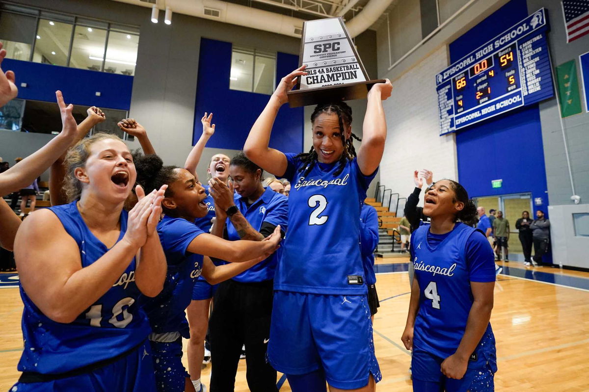 Shaquille O’Neal’s Daughter Me’Arah Puts Up a Show Only to Leave ...