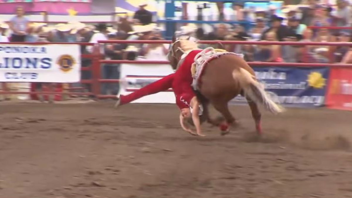 Despite Being Scared of Height, American Girl Performs ‘the Death Drag ...